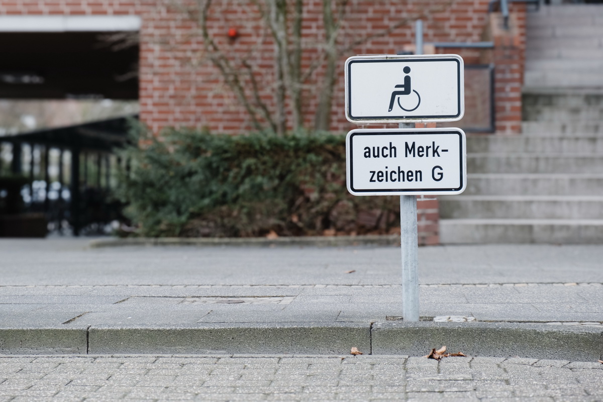 Personen mit Mobilitätseinschränkungen erhalten mehr Parkmöglichkeiten